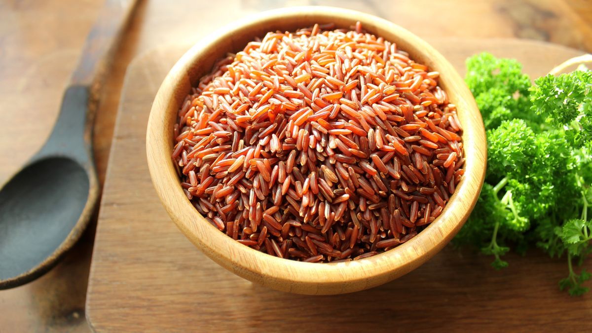 13 Manfaat Beras Merah untuk Kesehatan, Cocok untuk Diet! - KlikDokter