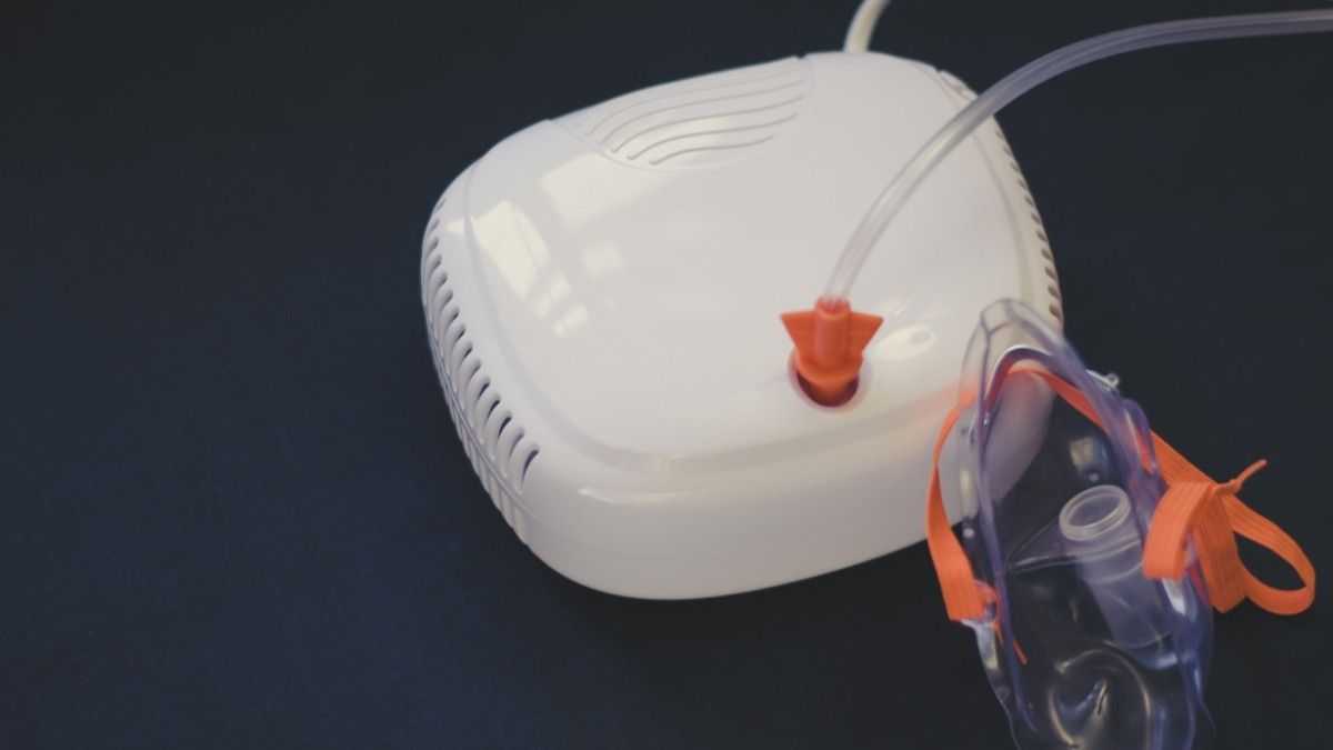 Deretan Fakta Tentang Terapi Nebulizer untuk Batuk - KlikDokter