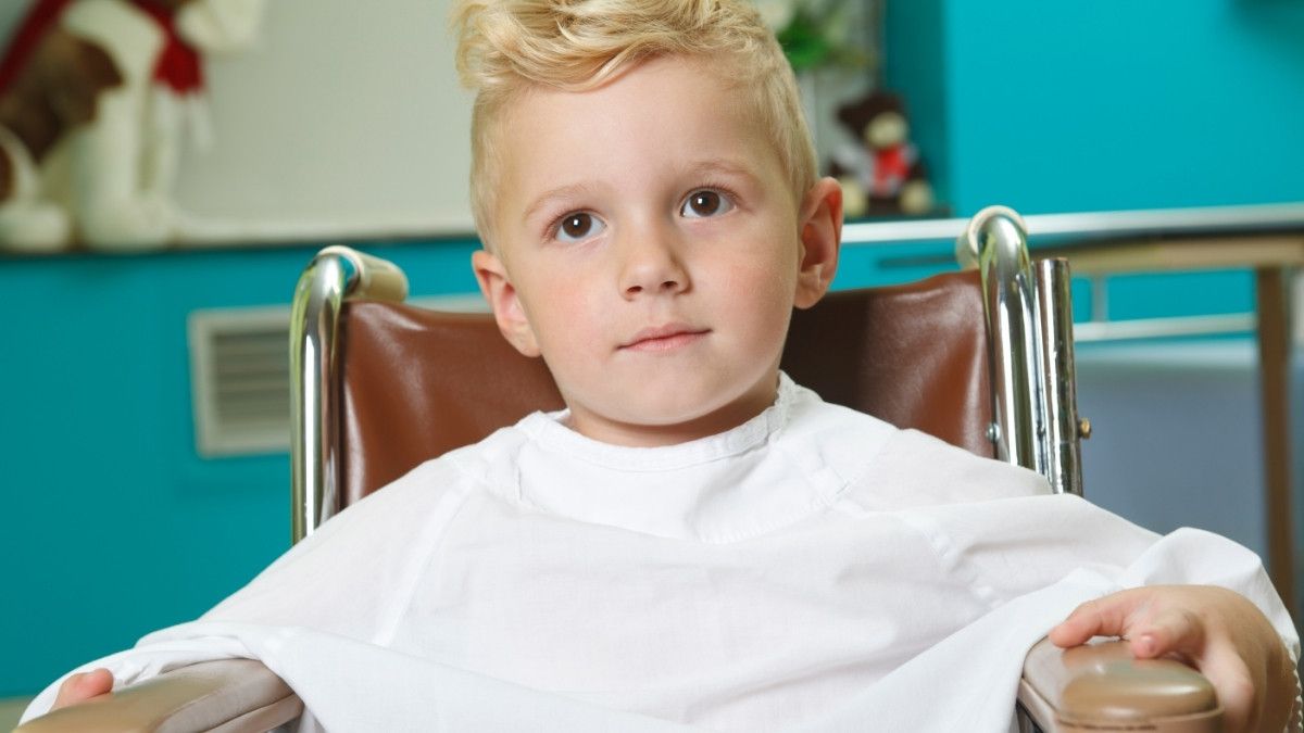 Mengenal Jenis-Jenis Kursi Roda dan Fungsinya - KlikDokter